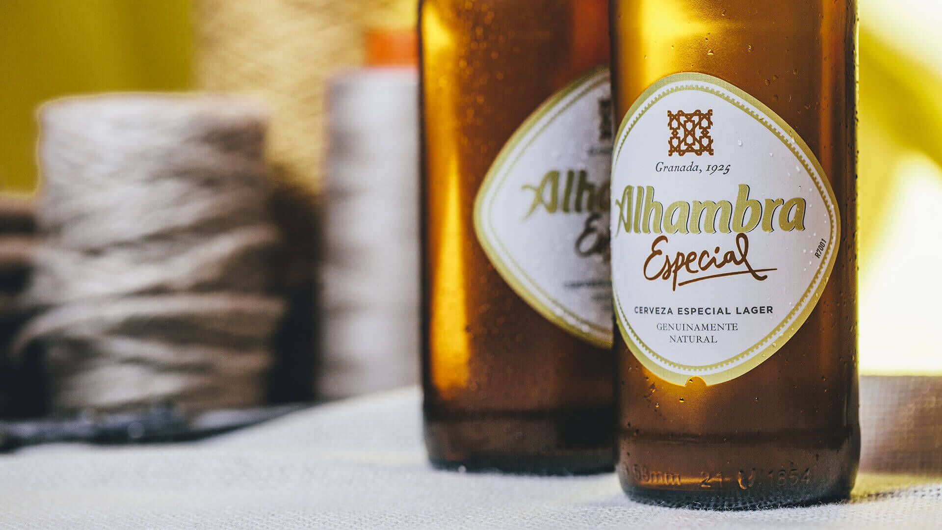 Cervezas Alhambra - Alhambra Especial | Una de Nuestras Cervezas más ...